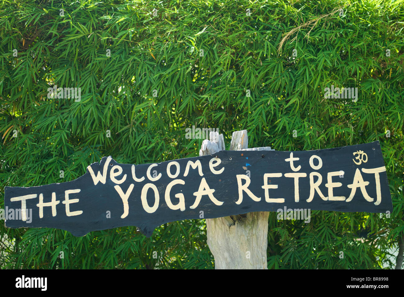 Welcome to our retreat hi-res stock photography and images - Alamy