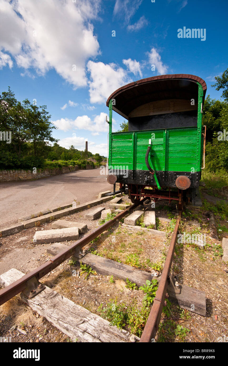 Static carriage hi-res stock photography and images - Alamy