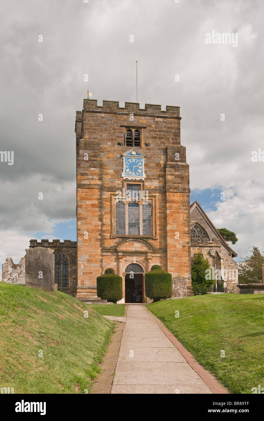 Maidstone parish church hi-res stock photography and images - Alamy