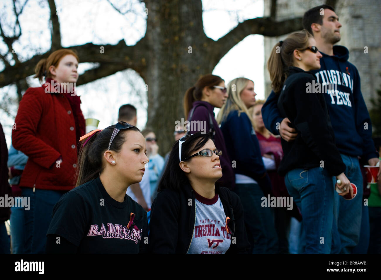 Scenes from the campus of Virginia Tech sight of a shooting masacre ...