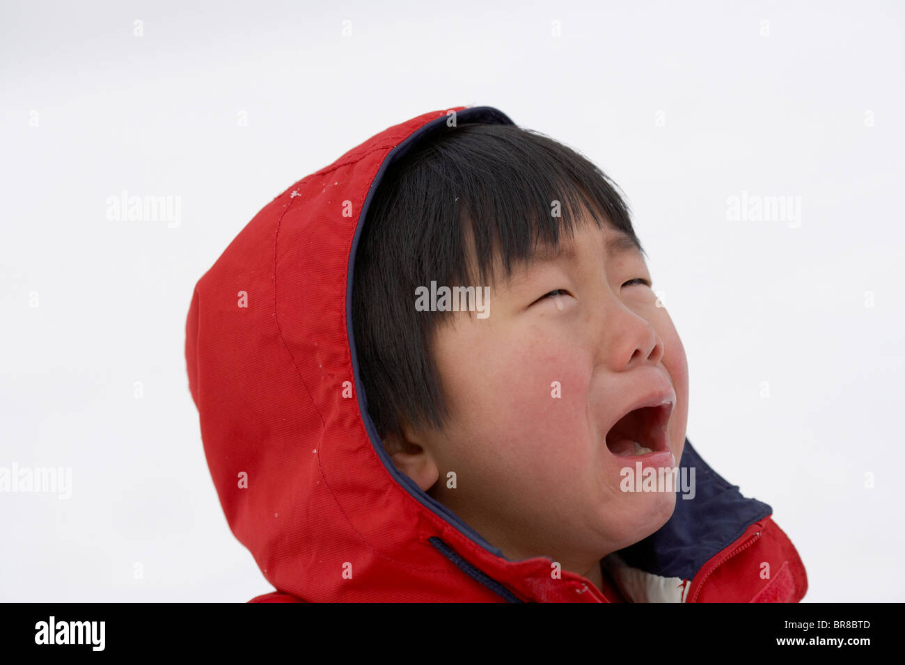 Crying japanese children hi-res stock photography and images - Alamy
