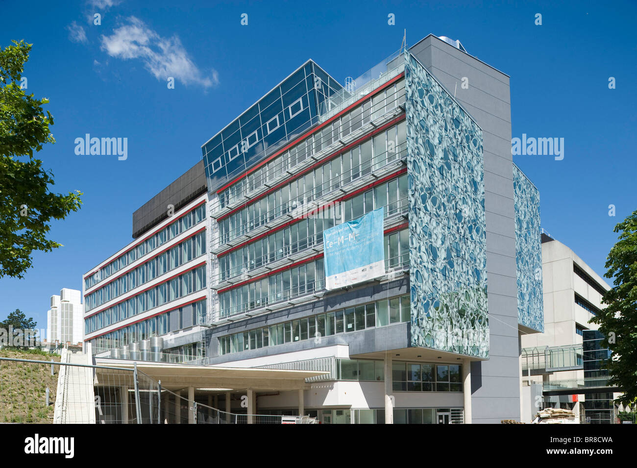 Centrum fur molekulare medizin wien hi-res stock photography and images ...