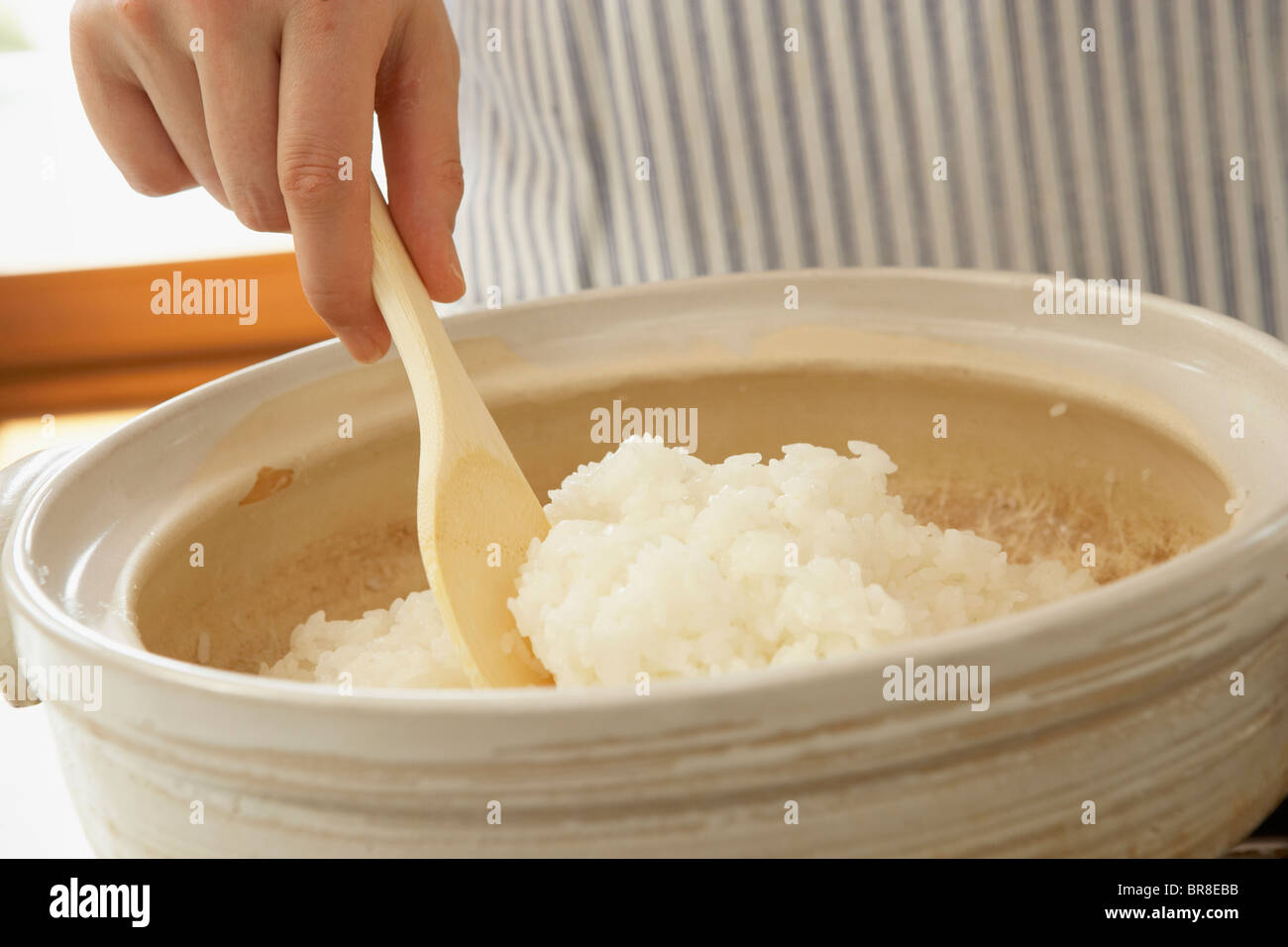 Hand stirring japanese hi-res stock photography and images - Alamy