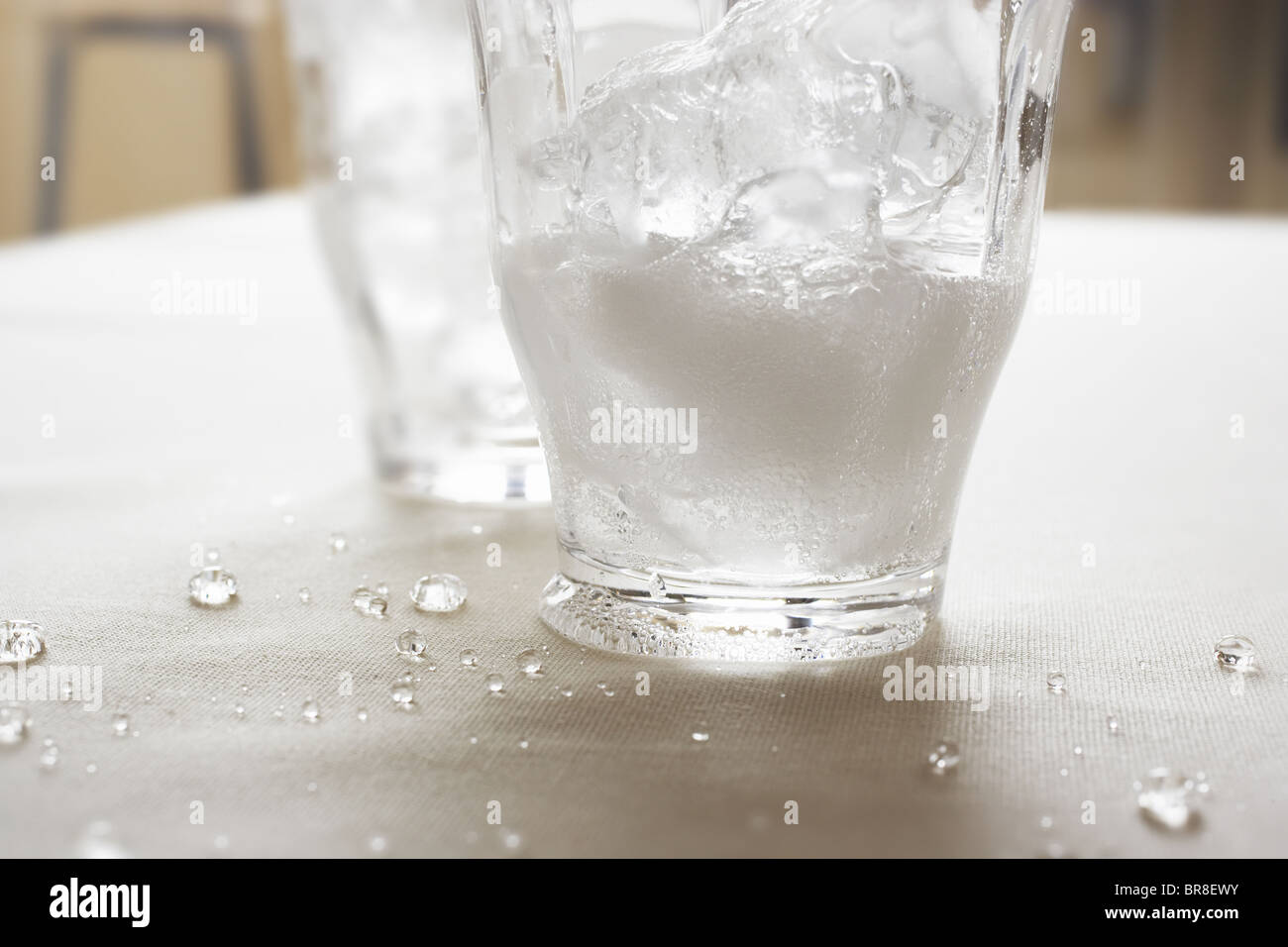 Soda's on ice hi-res stock photography and images - Alamy