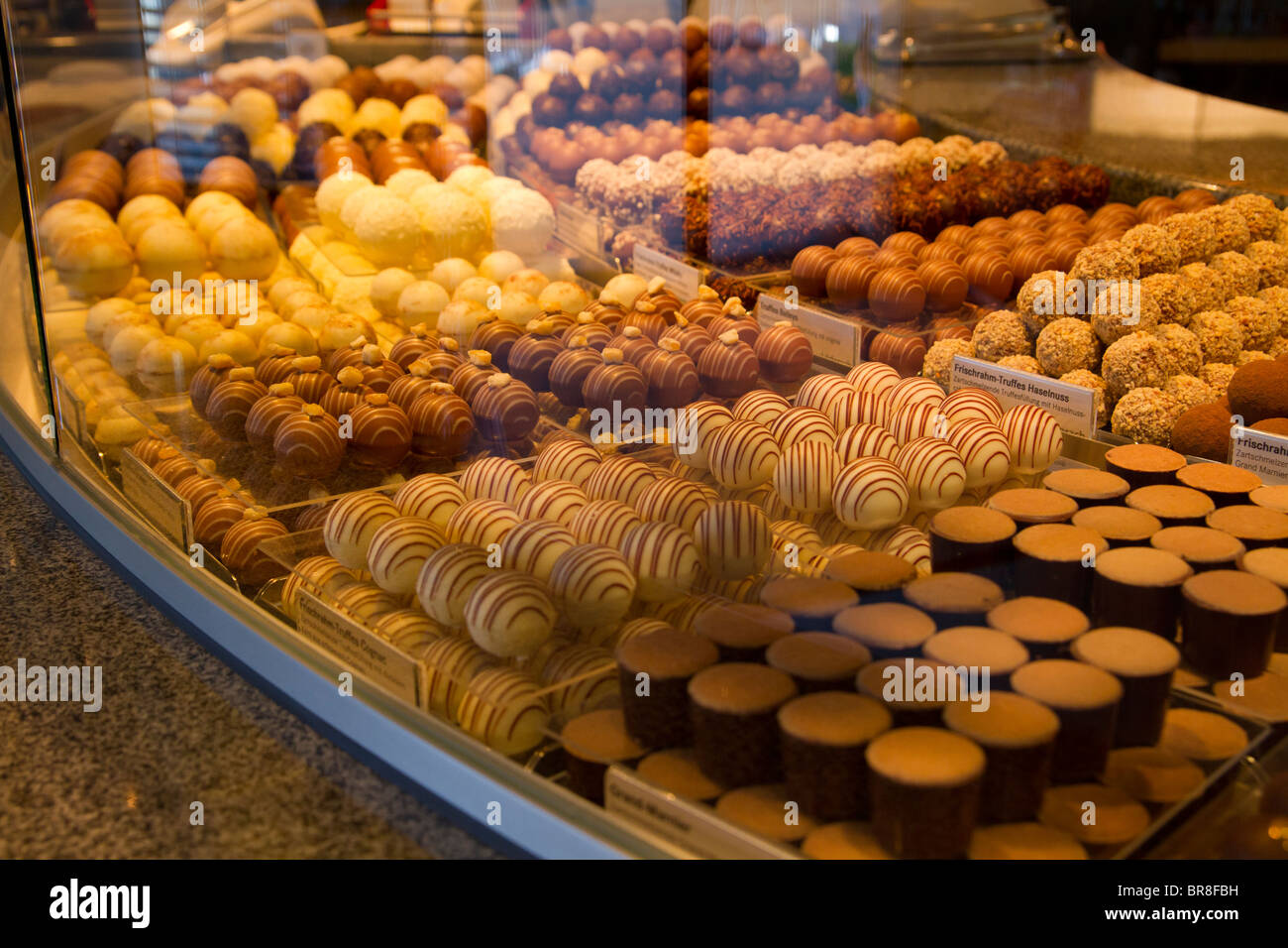 Praline speciality hi-res stock photography and images - Alamy