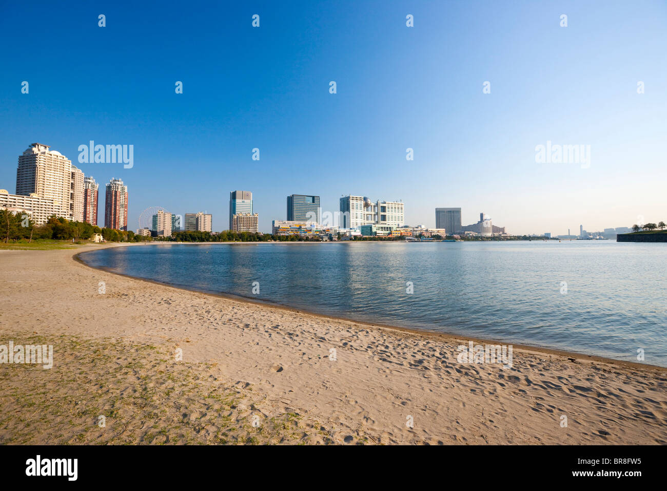 Towns skylines hi-res stock photography and images - Alamy