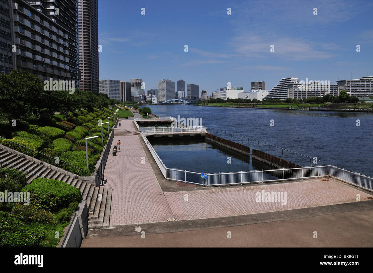 Sumida river and Tokyo skyline Stock Photo - Alamy