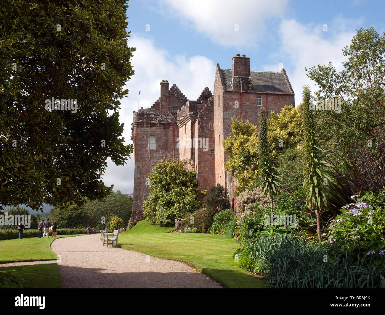 Brodick castle hi-res stock photography and images - Alamy