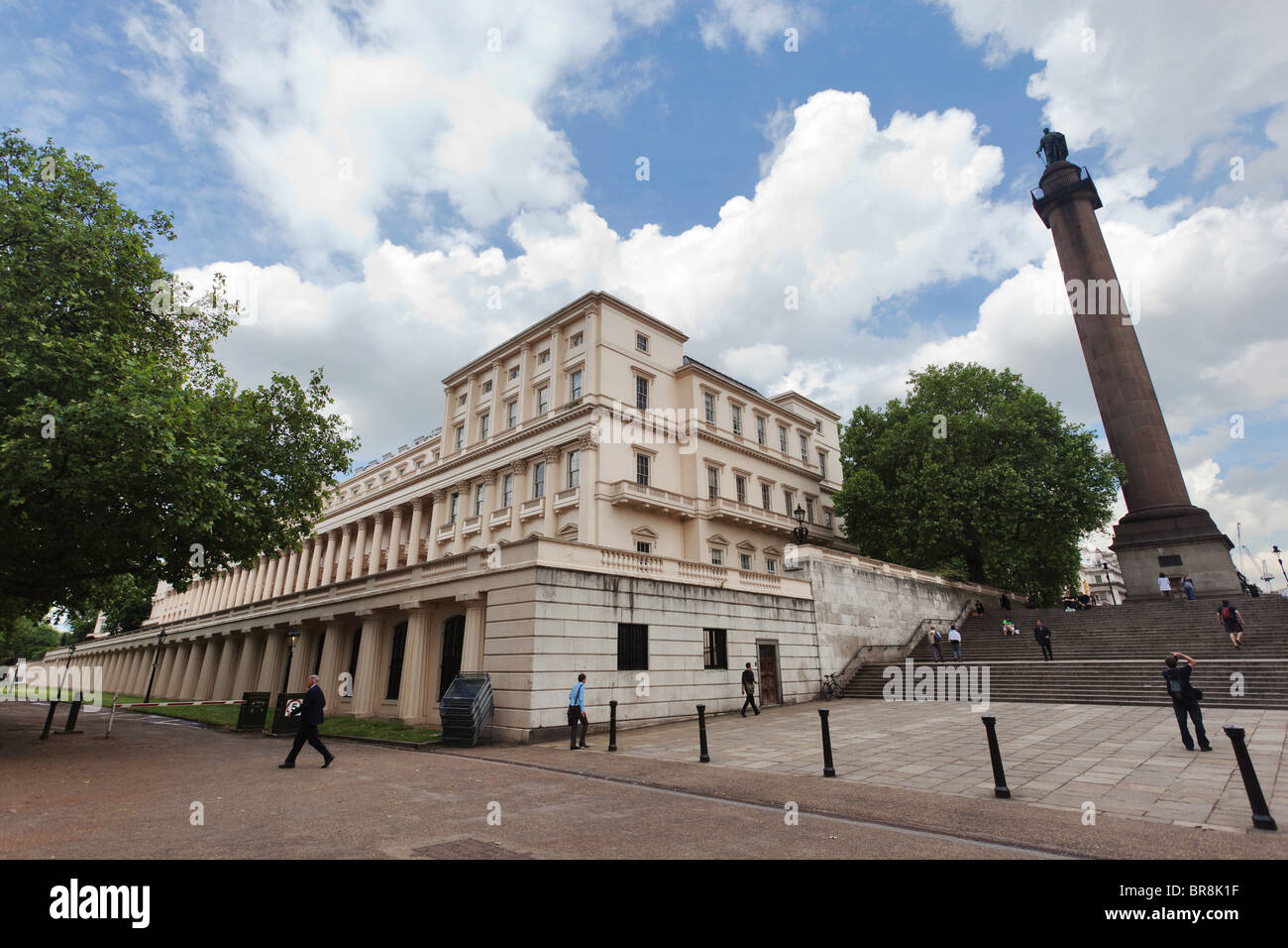 6 9 carlton house terrace hi-res stock photography and images - Alamy