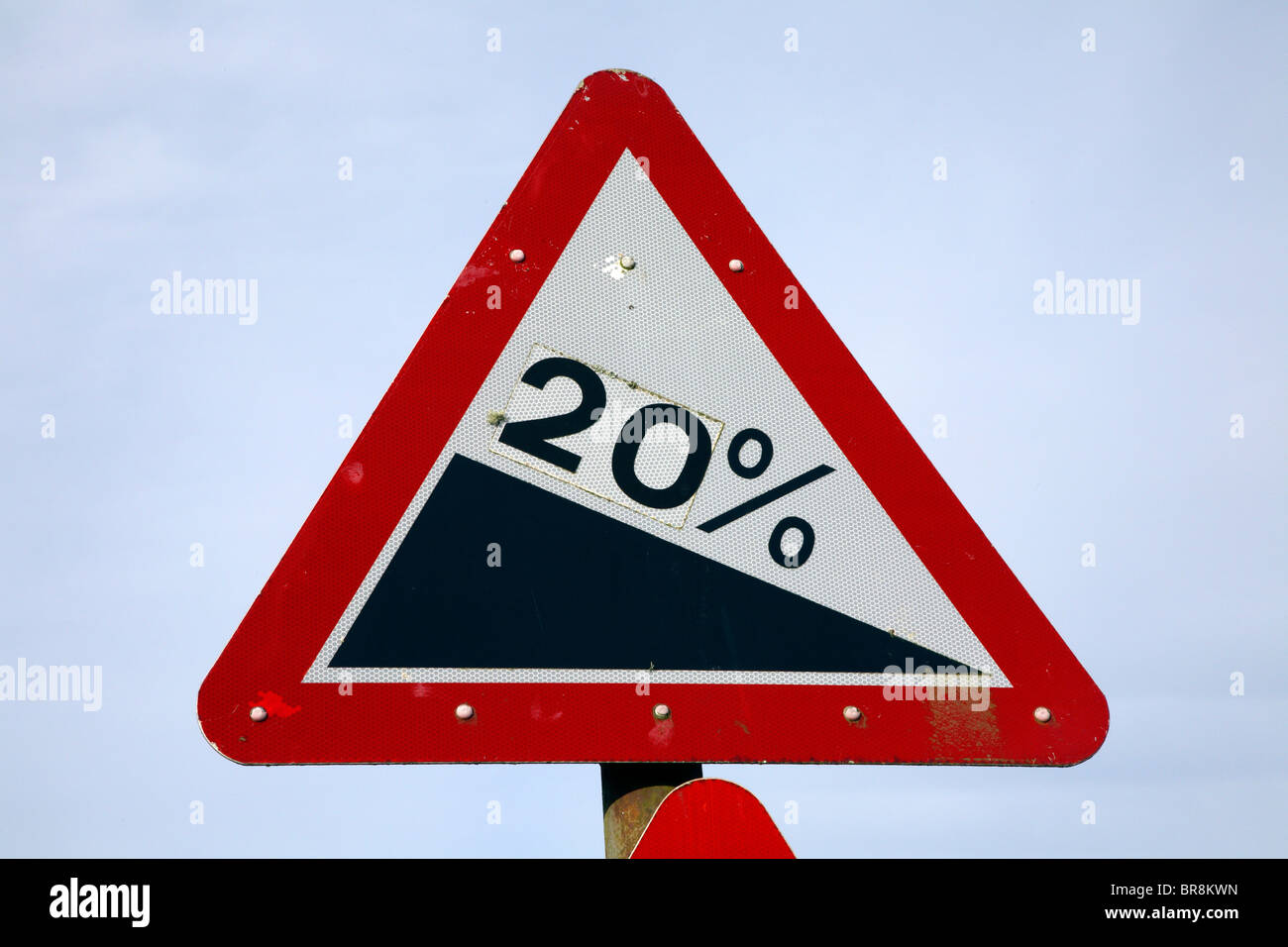 20% hill road sign in Cornwall Stock Photo - Alamy