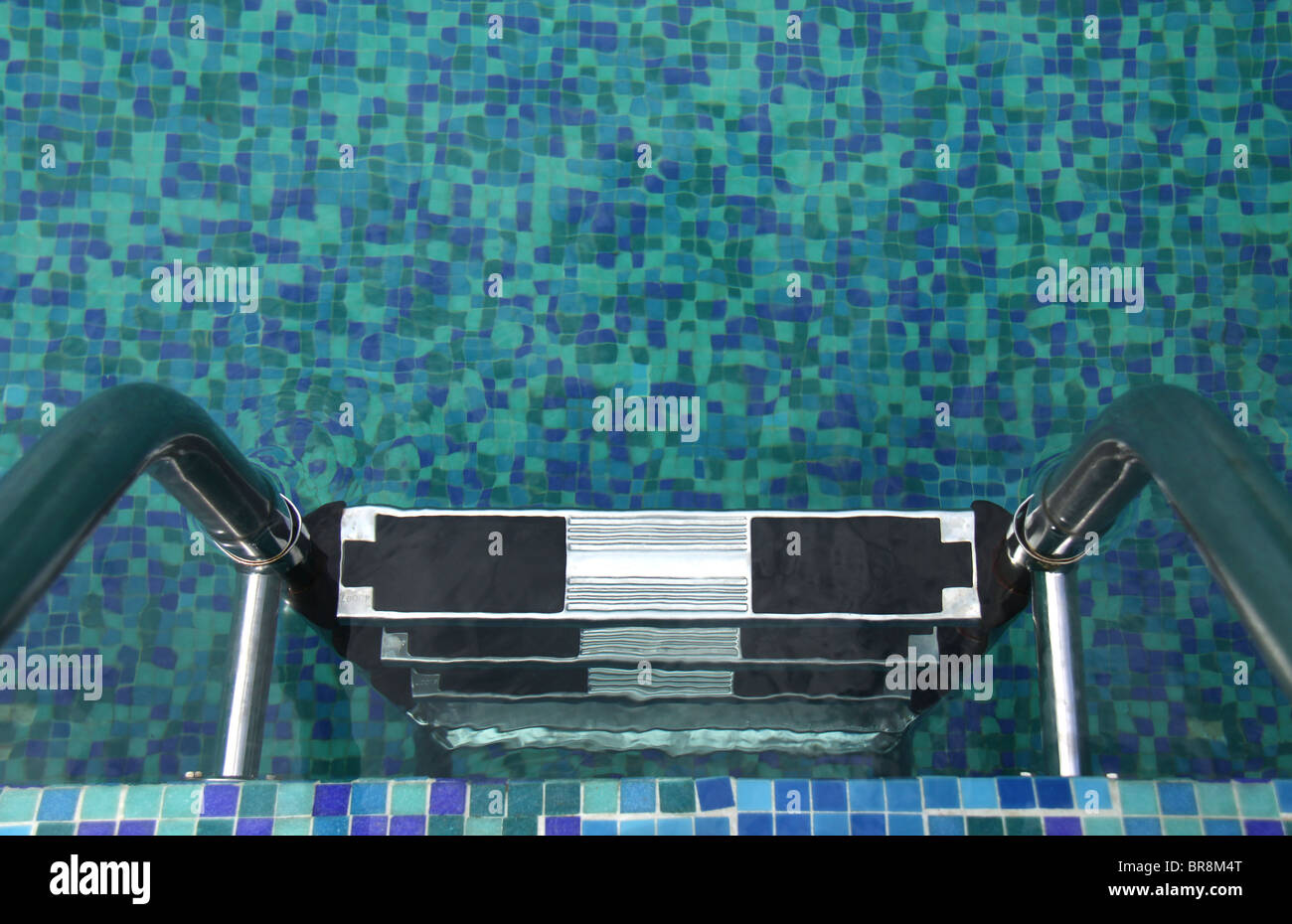 Swimming pool start hi-res stock photography and images - Alamy