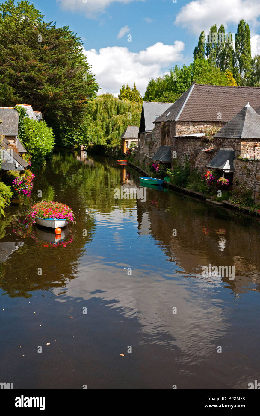 Trieux hi-res stock photography and images - Alamy