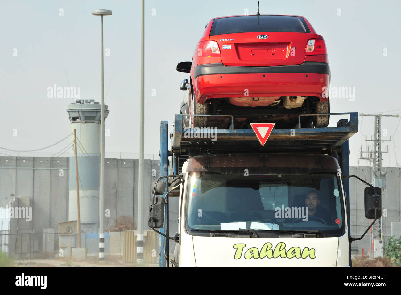 Car Hauler Vehicles High Resolution Stock Photography and Images - Alamy