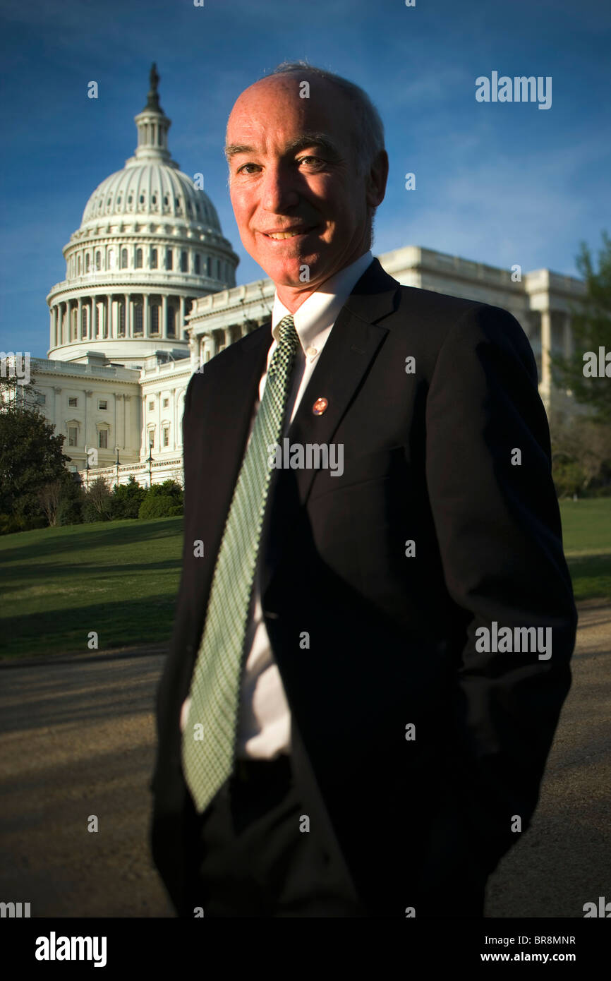 Congressman Joe Courtney (D-CT) won office in the mid-term elections by ...