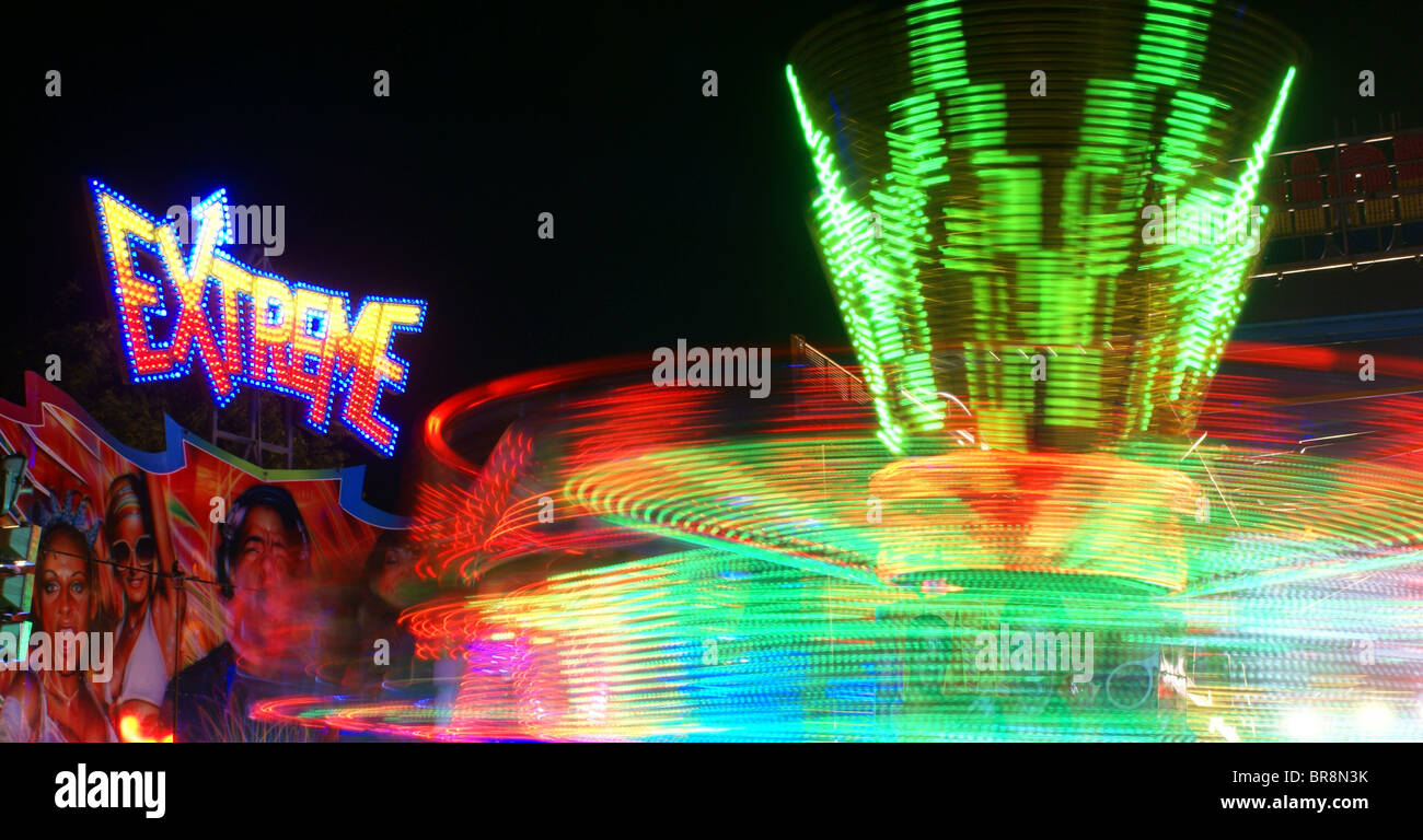 Witney Feast Fairground Ride at Night Stock Photo - Alamy