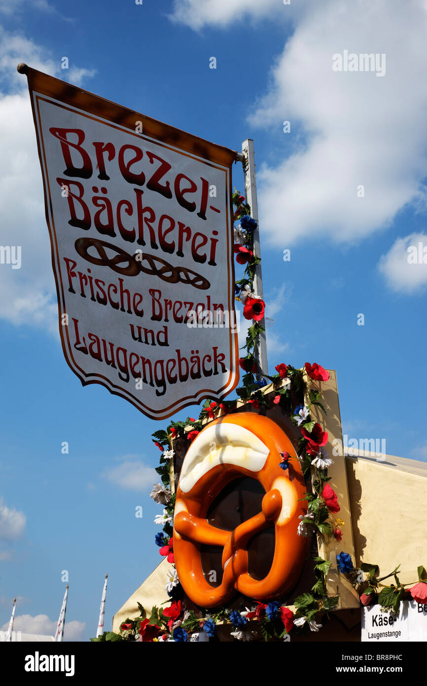 Cannstatter Volksfest, Stuttgart, Baden-Wurttemberg, Germany Stock ...