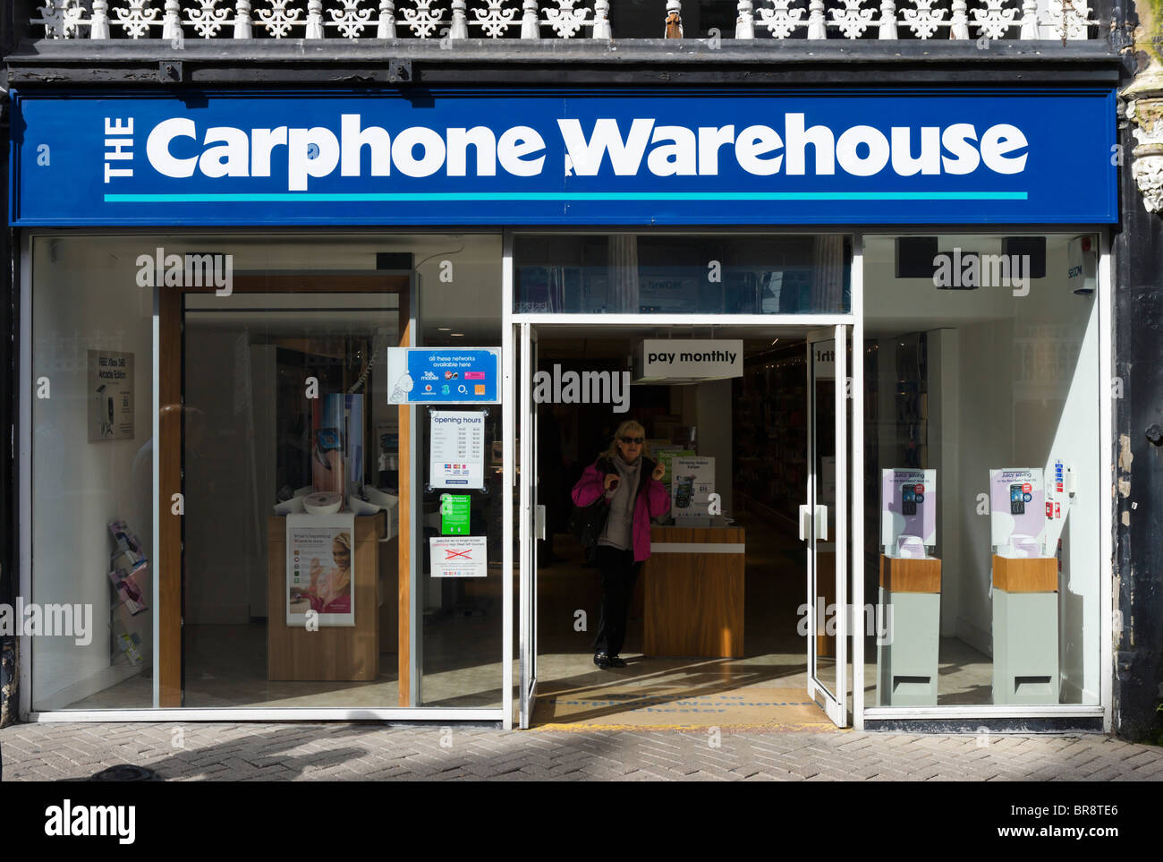 Carphone warehouse mobile phone hi-res stock photography and images - Alamy
