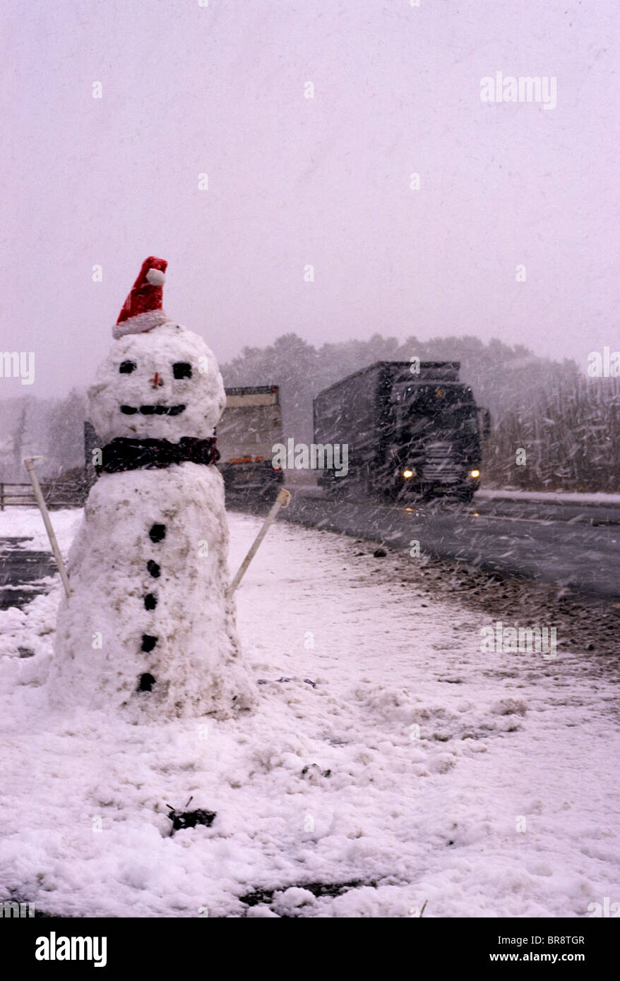 Ice road trucker hi-res stock photography and images - Alamy