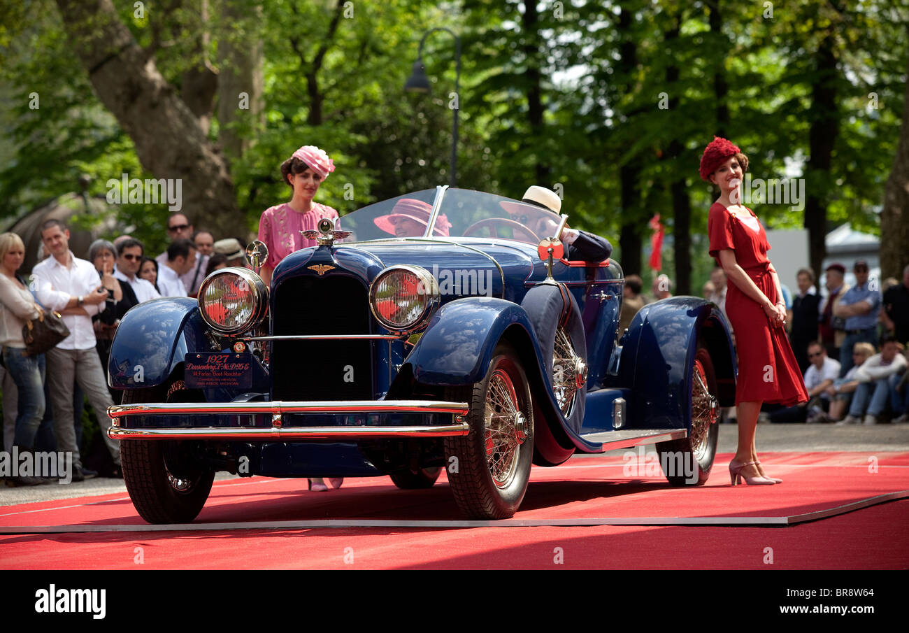 Straight eight hi-res stock photography and images - Alamy