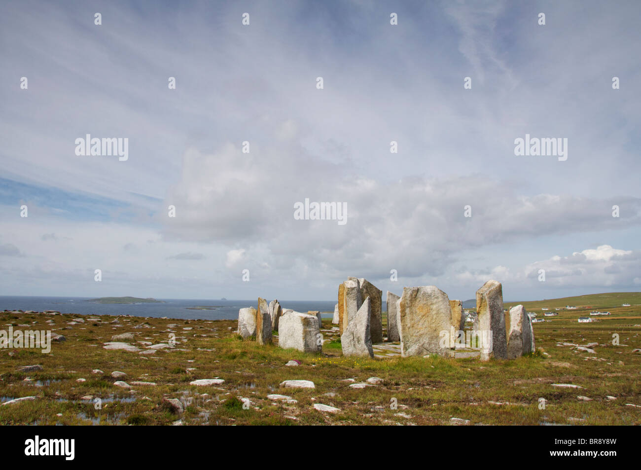 Deirbhile's Twist a stone sculpture at Fallmore, The Erris Peninsula ...