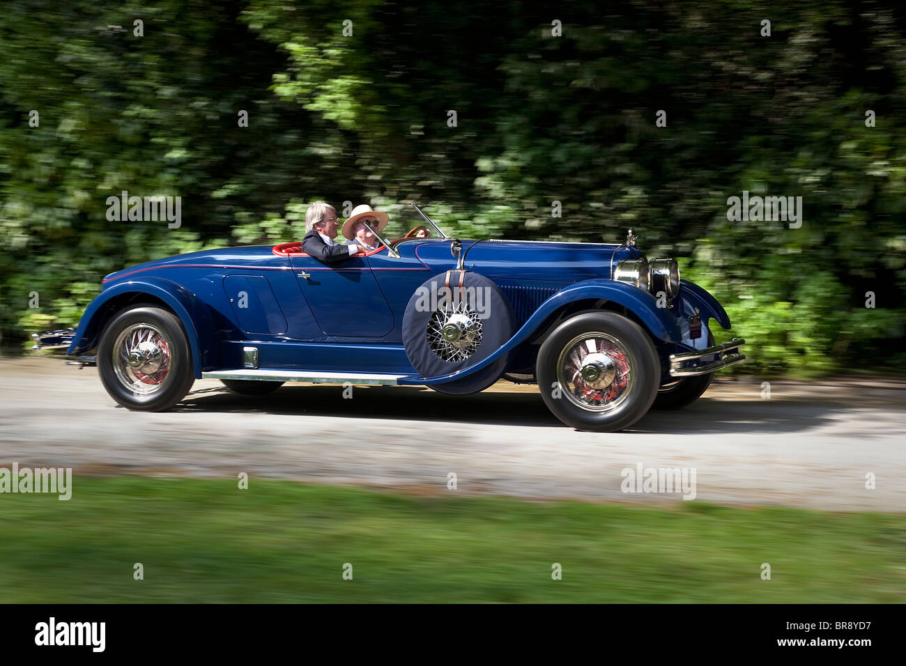 Straight eight hi-res stock photography and images - Alamy