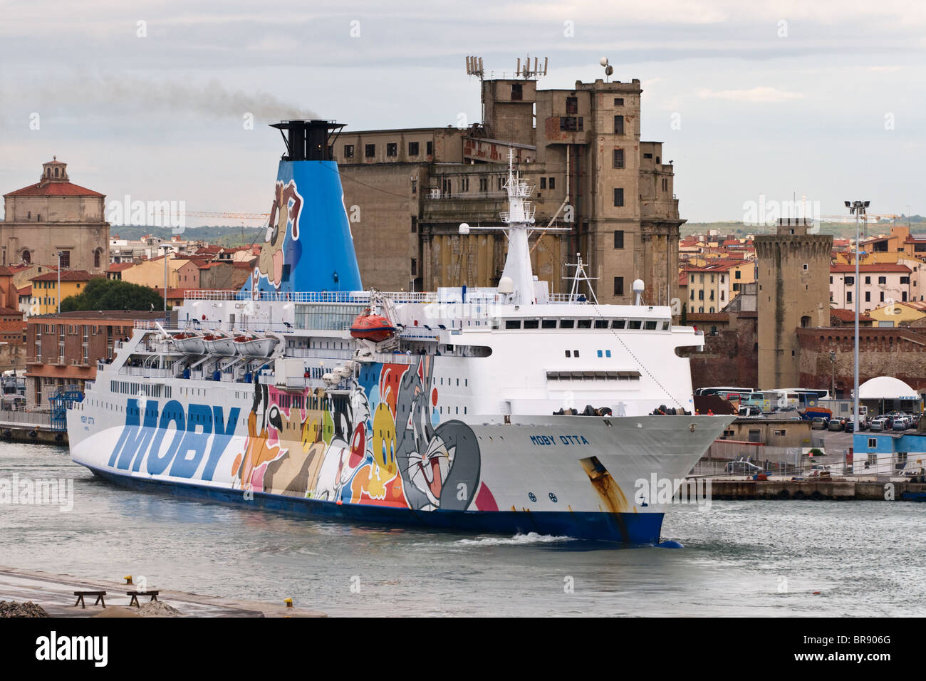 Moby cruise ship photos - Lontgrouptravel.com