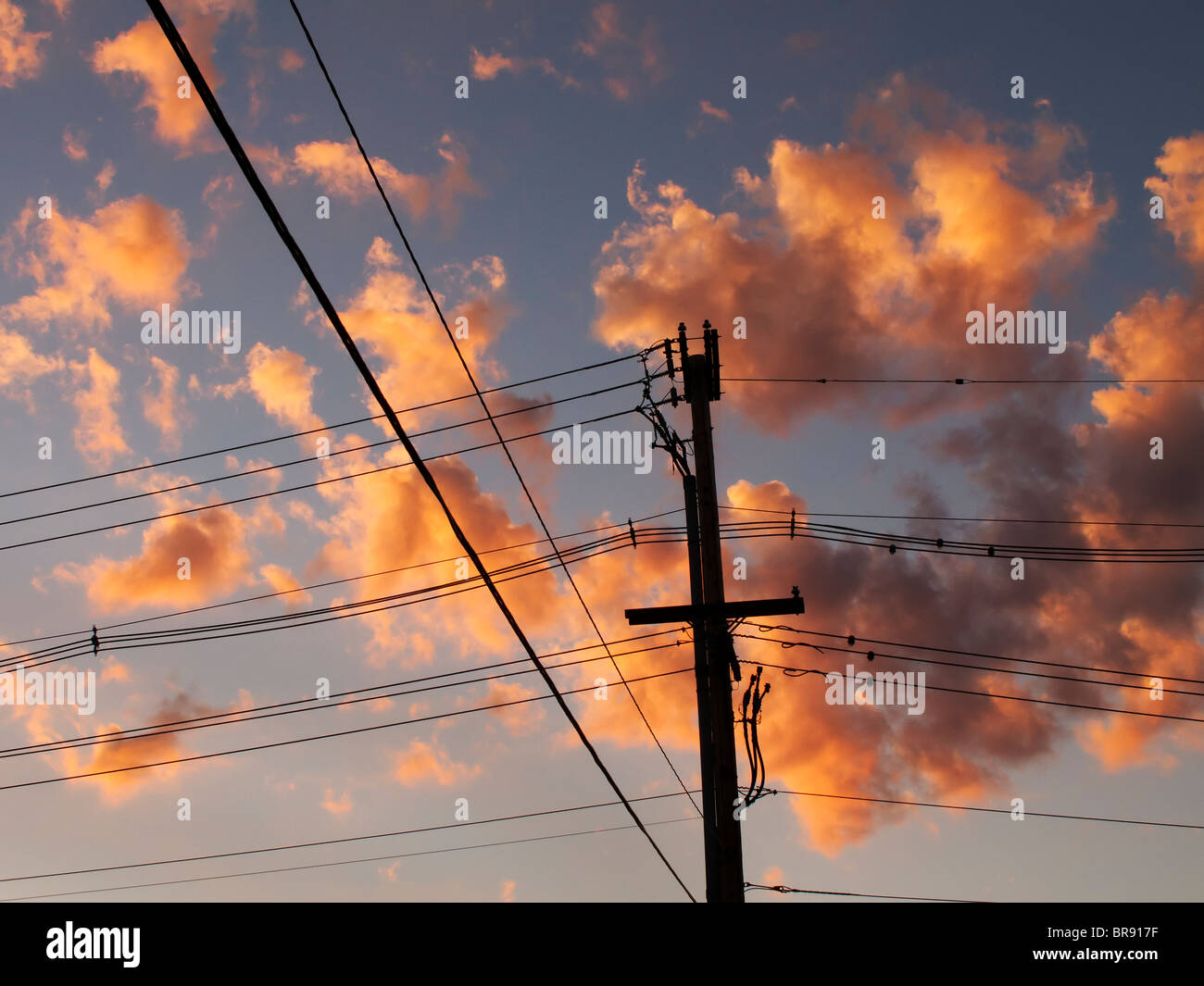 Horizontal pole hi-res stock photography and images - Alamy