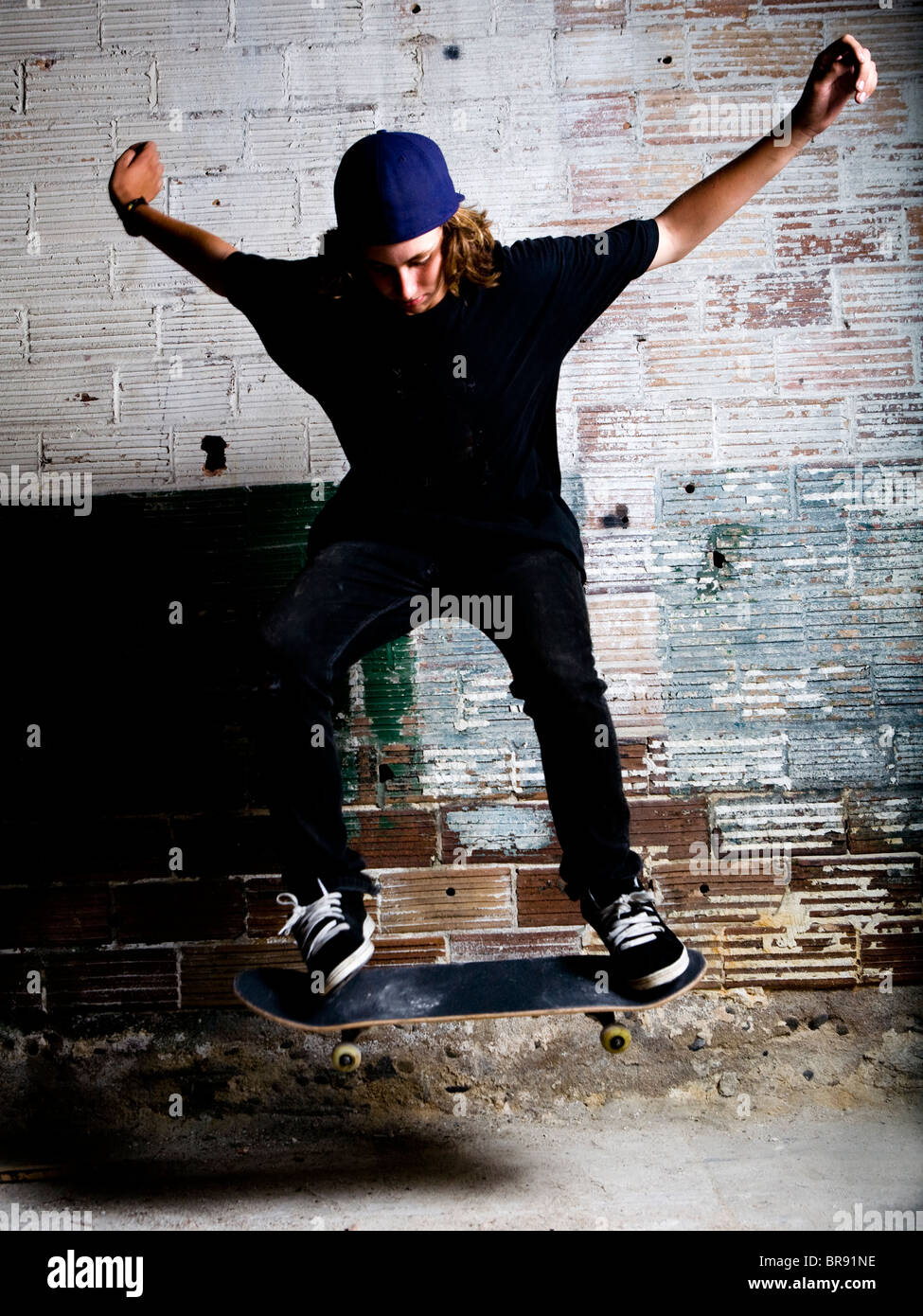 High ollie hi-res stock photography and images - Alamy