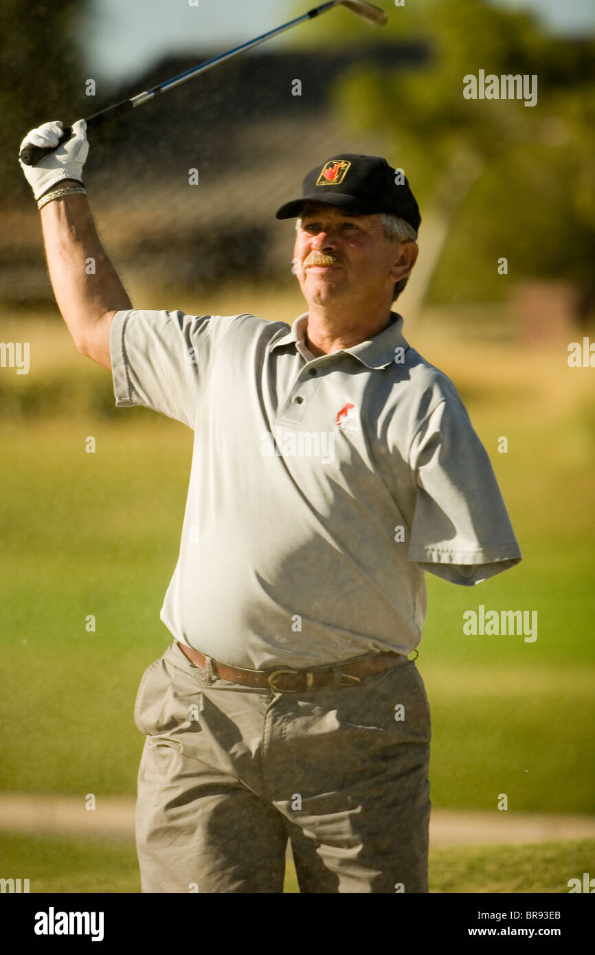 One-armed golfers compete in championship Las Vegas Stock Photo - Alamy