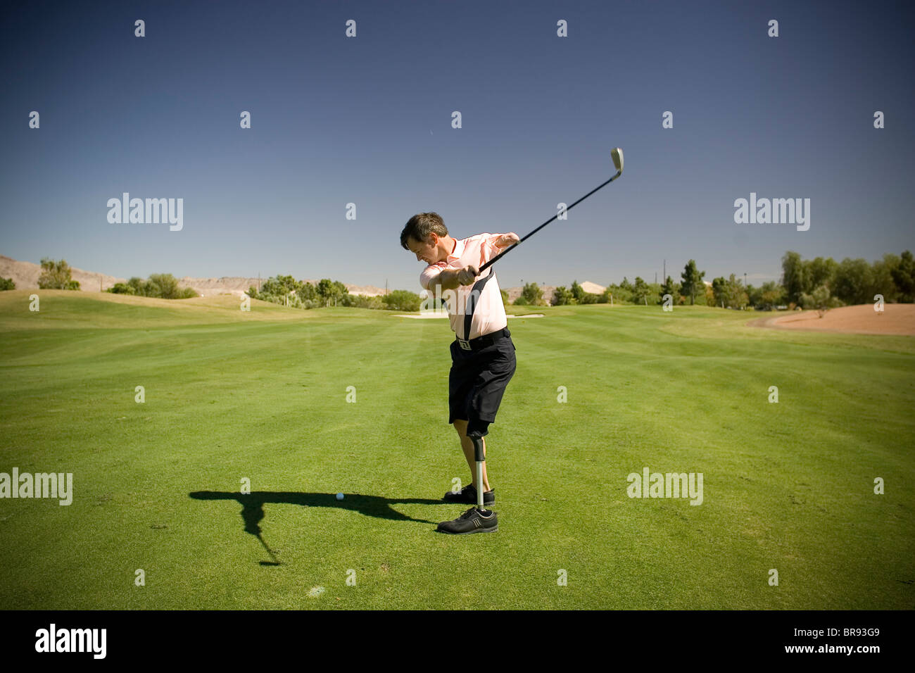One-armed golfers compete in championship Las Vegas Stock Photo - Alamy