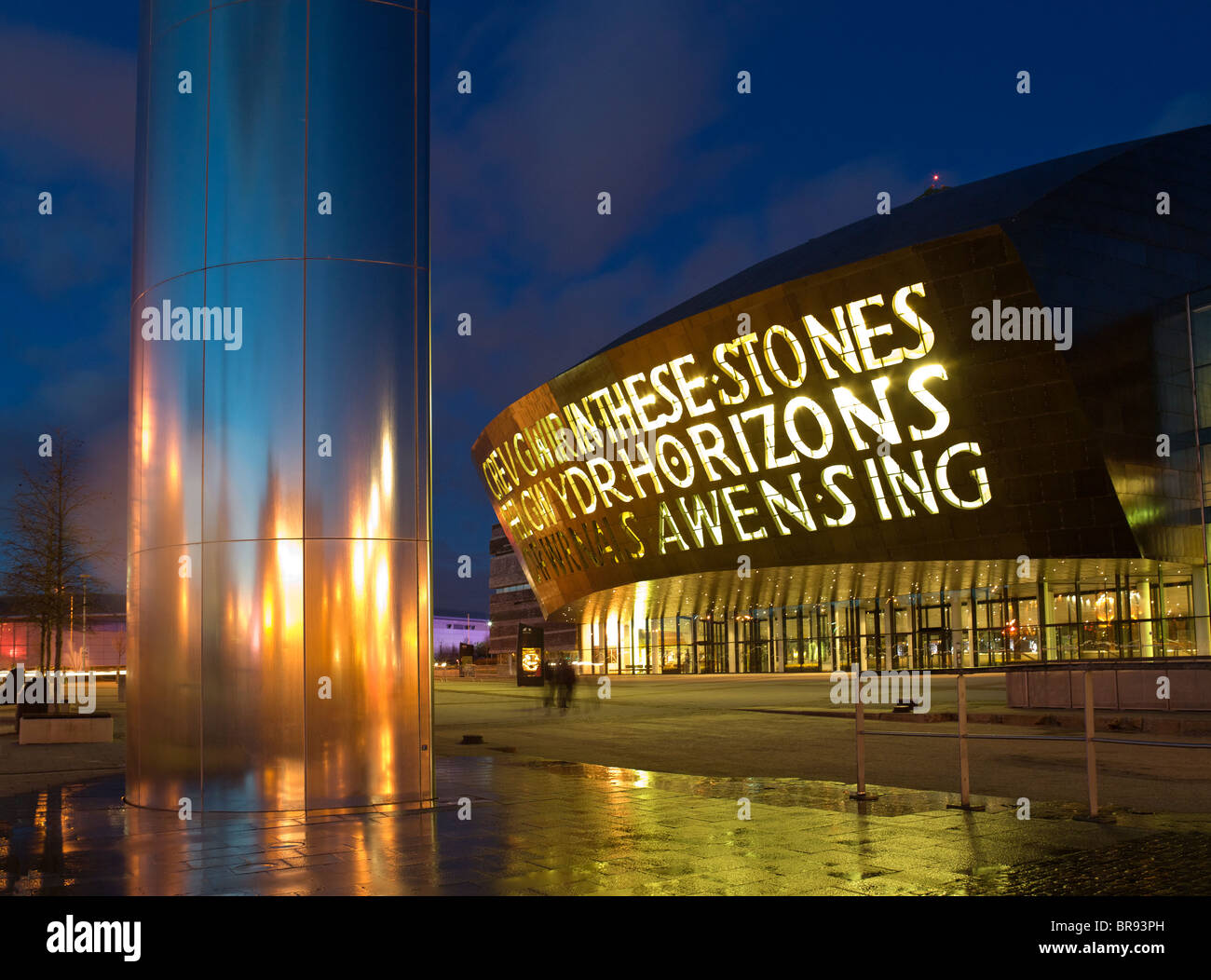 MILLENNIUM CENTER CARDIFF BAY , CITY OF CARDIFF AT NIGHT Stock Photo ...