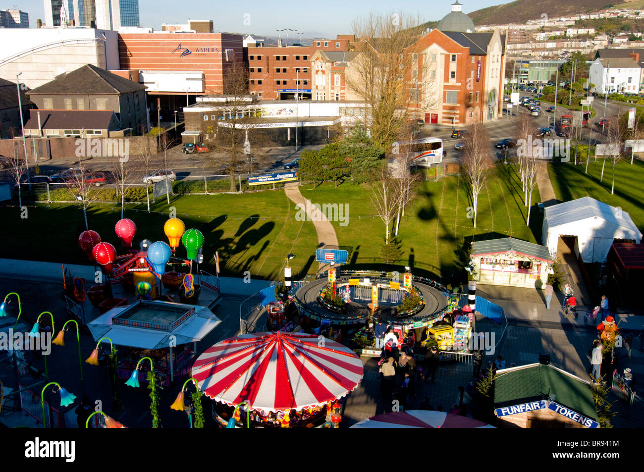 Swansea funfair hi-res stock photography and images - Alamy