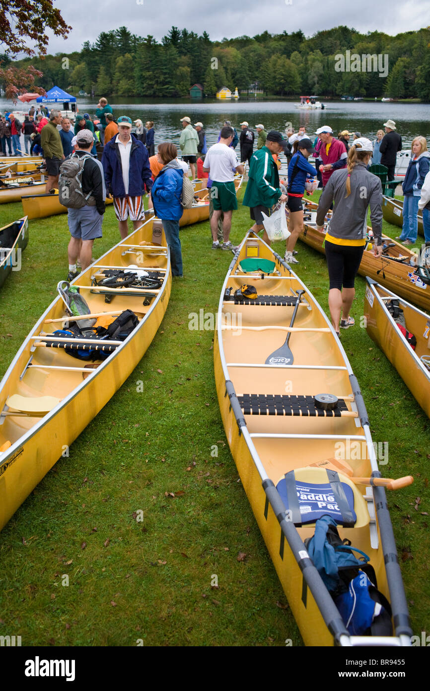 Race canoe hi-res stock photography and images - Alamy