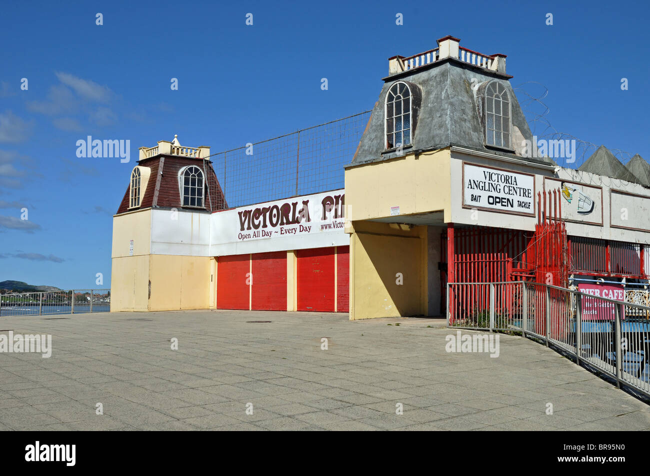 Victoria Pier Colwyn Bay High Resolution Stock Photography and Images ...