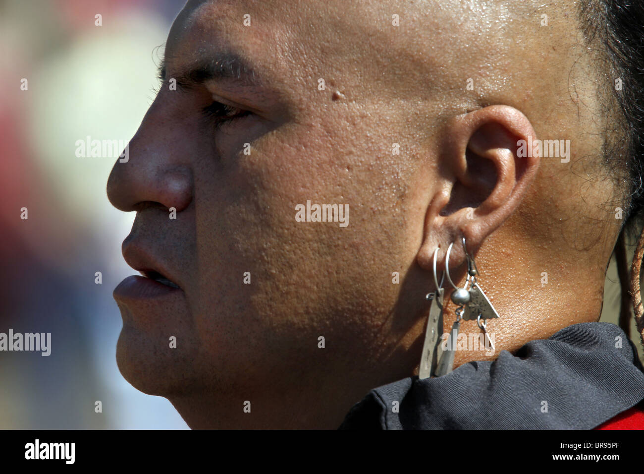 Cherokee indian man hi-res stock photography and images - Alamy