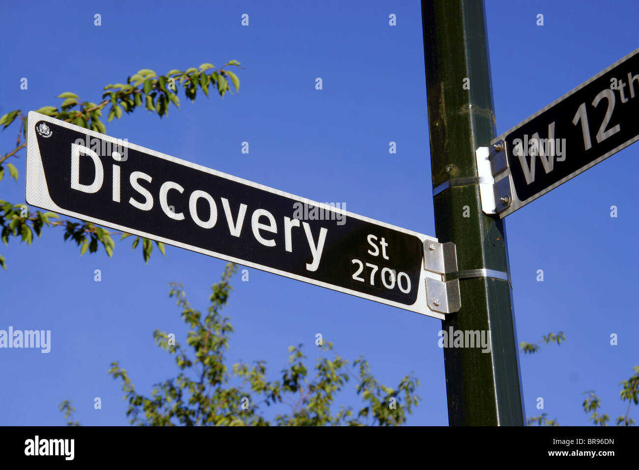 Vancouver road sign hi-res stock photography and images - Alamy