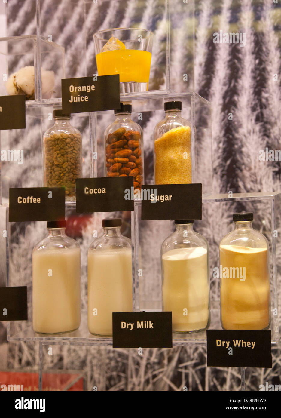 Example display hi-res stock photography and images - Alamy