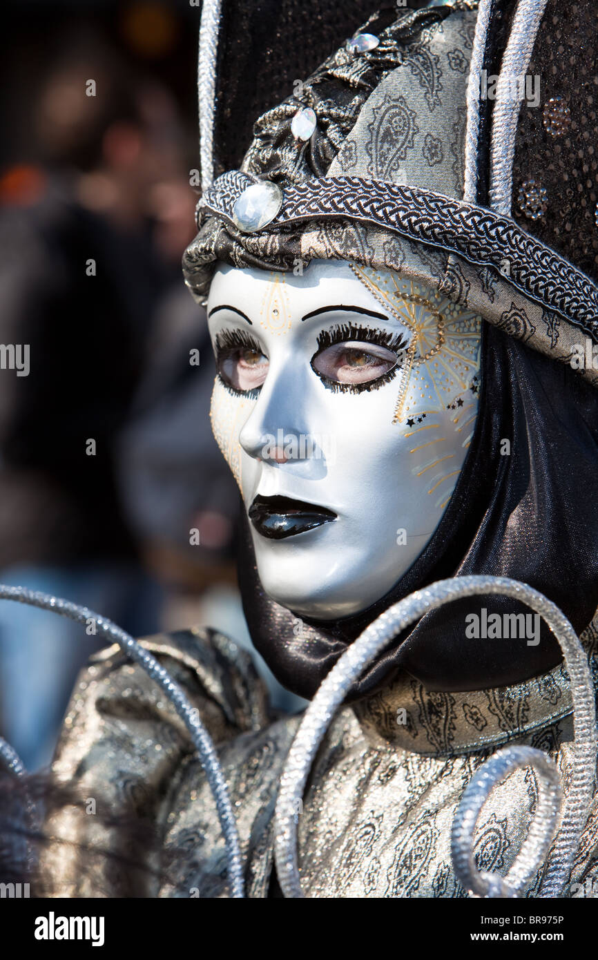 Venice Carnival costume Stock Photo - Alamy