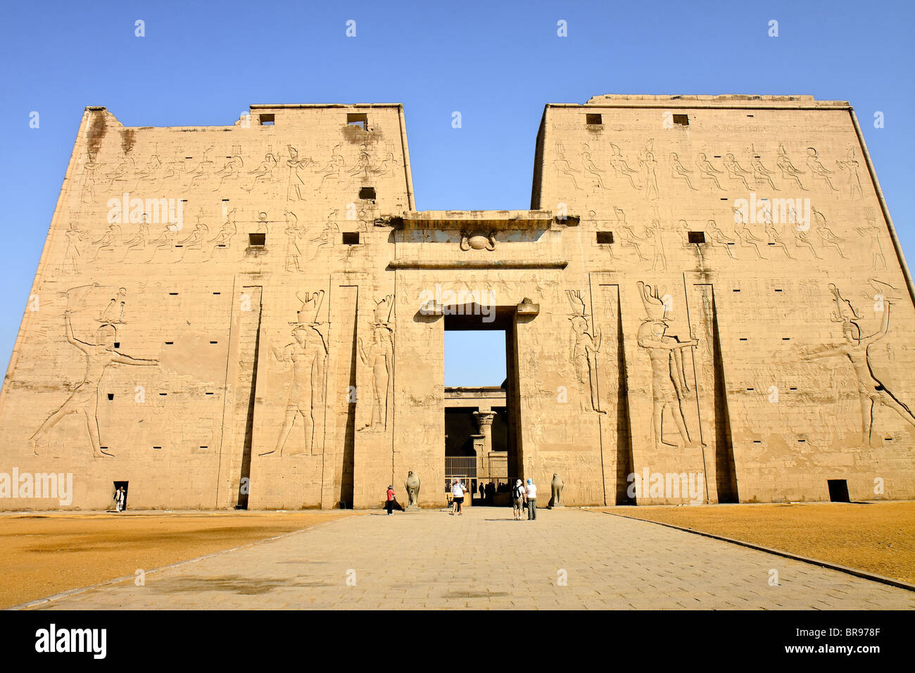 Egypt Edfu Temple Of Horus Stock Photo - Alamy
