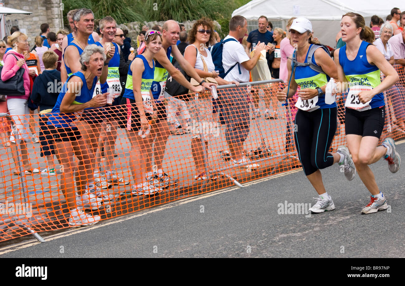 Half marathon finish line hi-res stock photography and images - Alamy