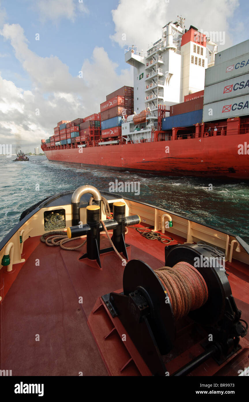 Fort Lauderdale, Pt. Everglades, Florida, USA. McAllister Towing tugs ...
