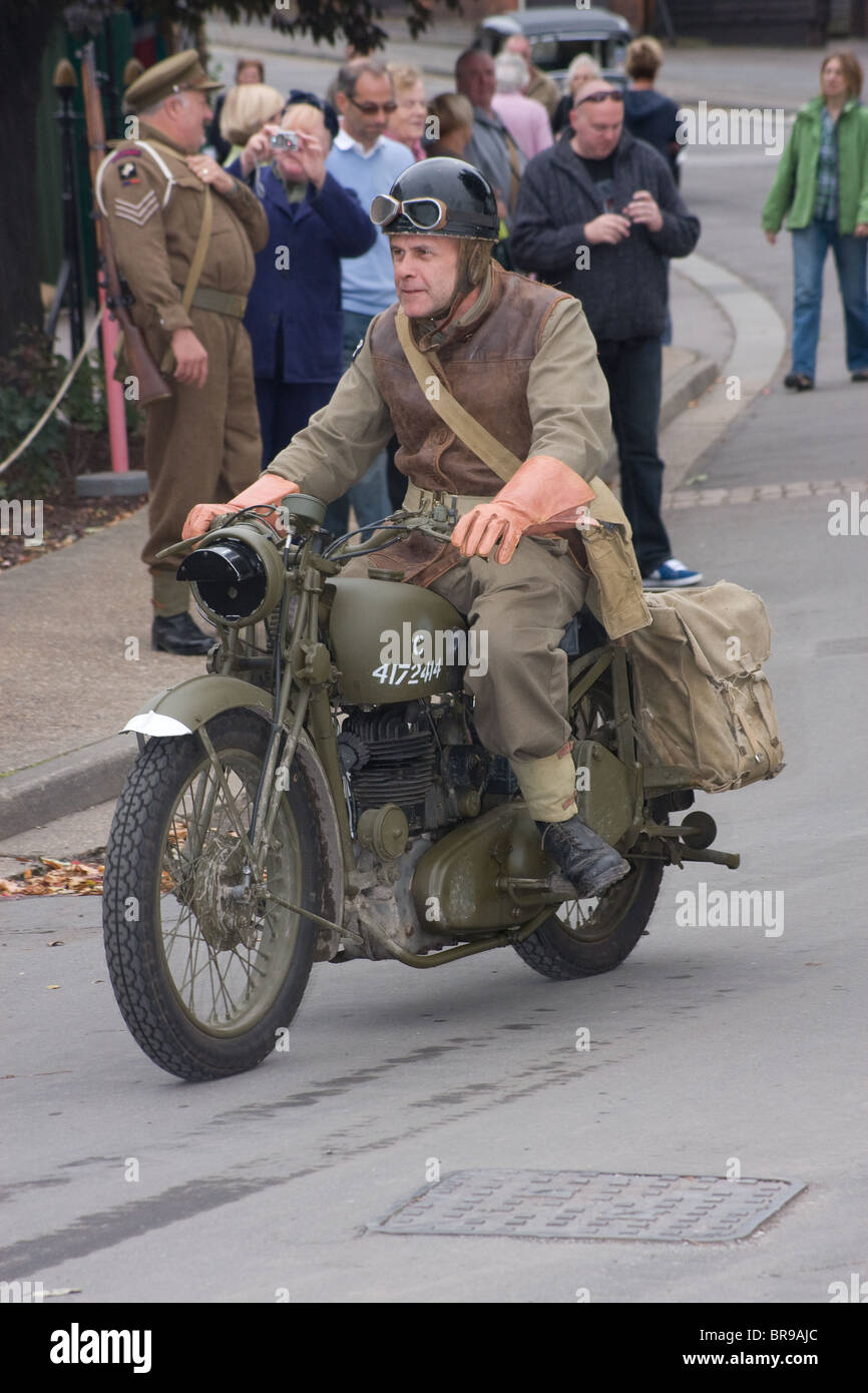 Dispatch rider army bike hi-res stock photography and images - Alamy