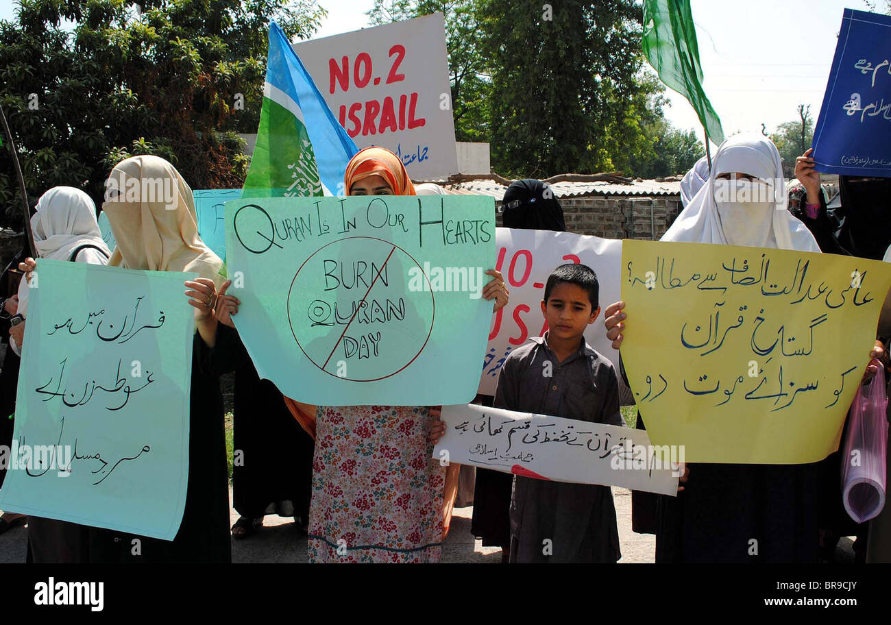 Hurmat hi-res stock photography and images - Alamy