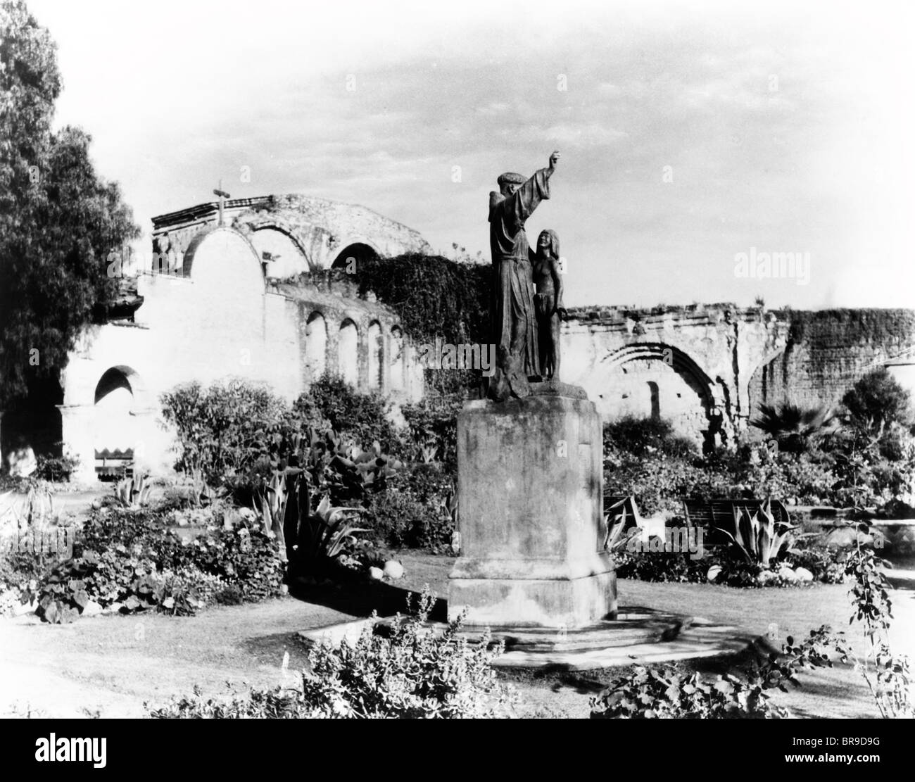 Junipero serra hi-res stock photography and images - Alamy