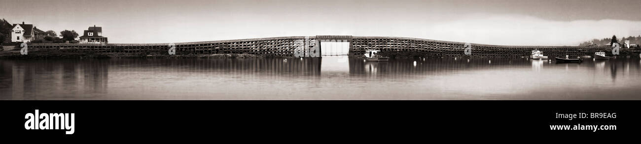 Cribstone bridge hi-res stock photography and images - Alamy