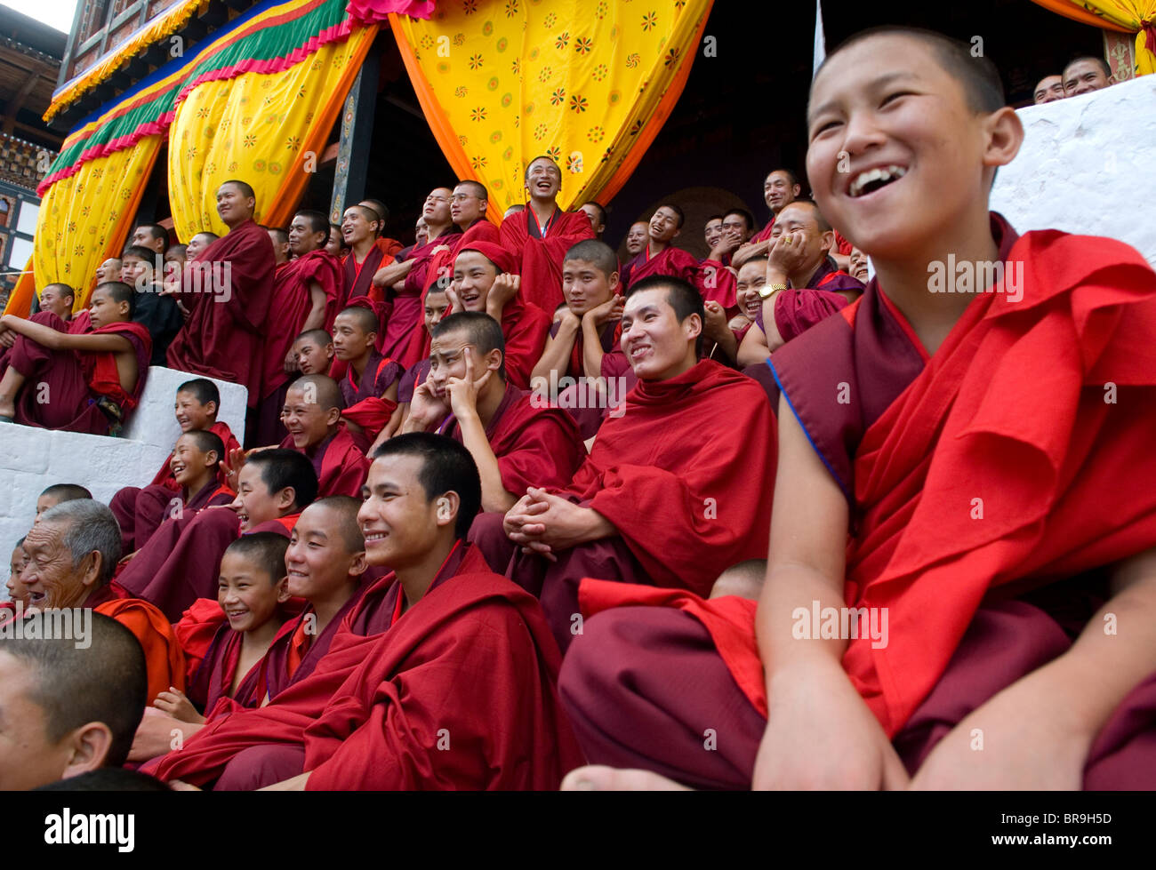 Tibetan Monks Talking High Resolution Stock Photography and Images - Alamy