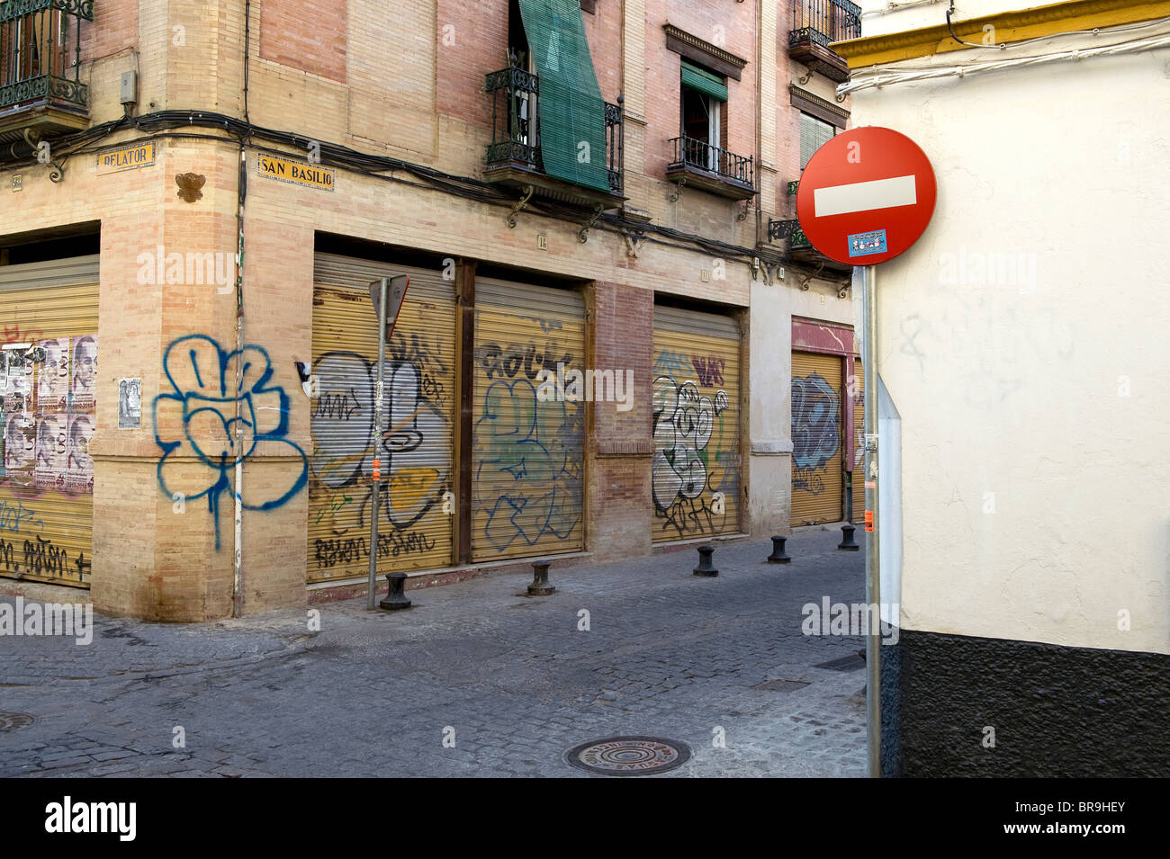 Urban Decay No Entry Sign High Resolution Stock Photography and Images ...