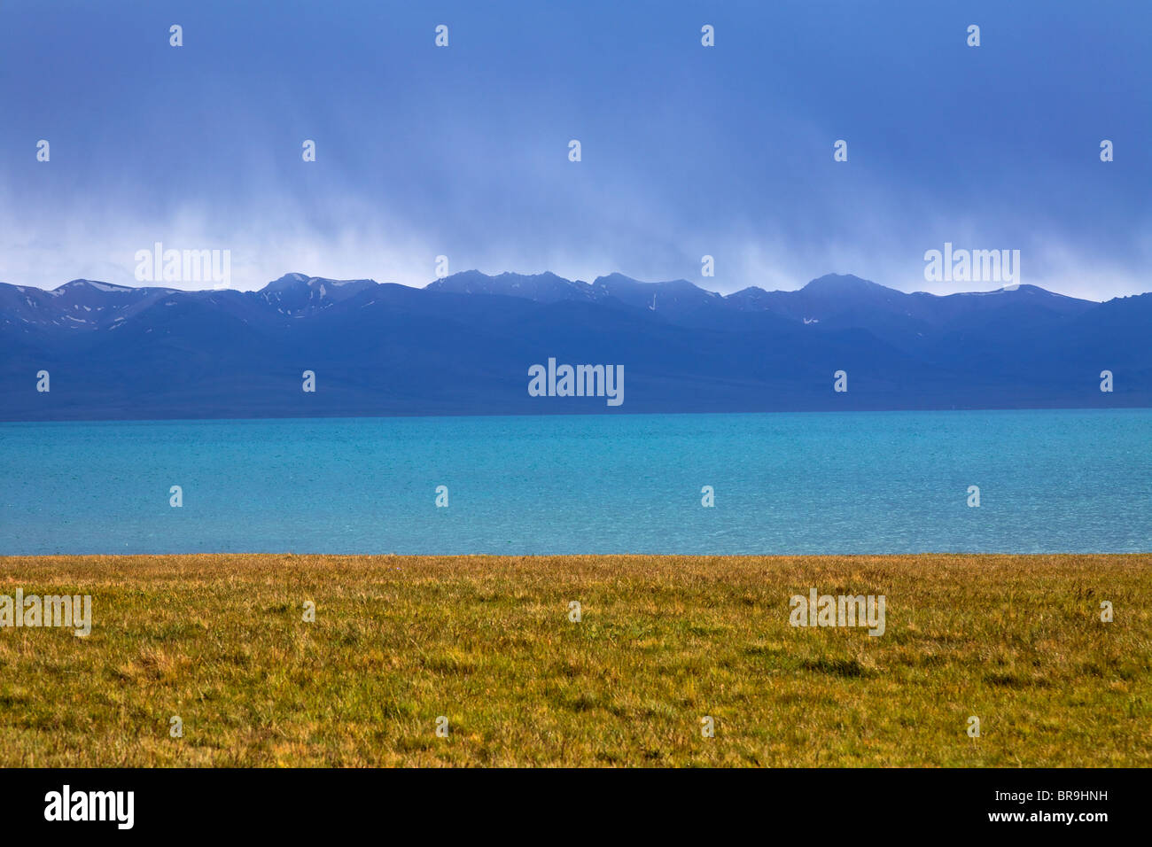 Lake Song Kul, Kyrgyzstan Stock Photo - Alamy