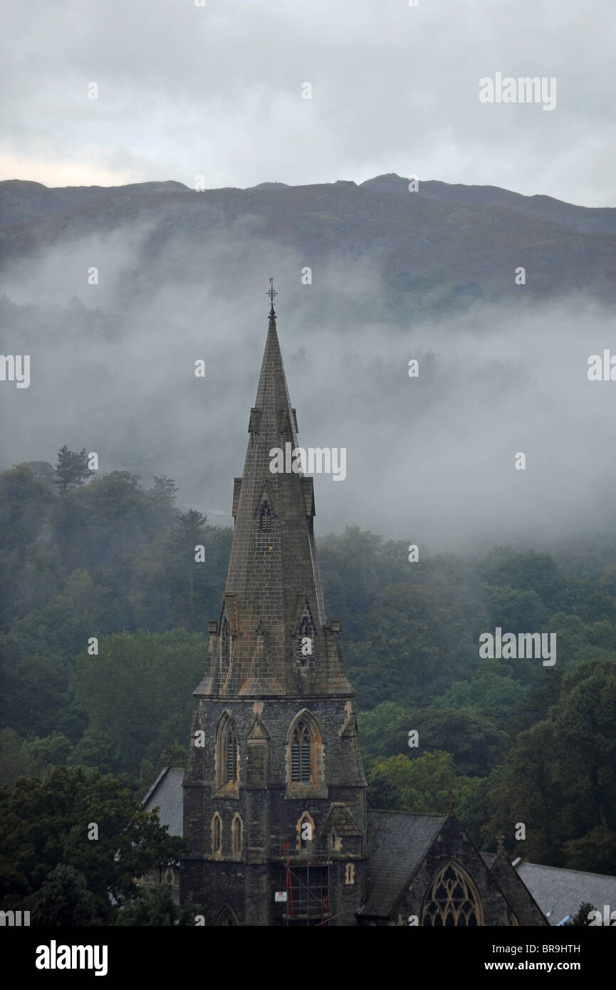 Rooftops ambleside hi-res stock photography and images - Alamy