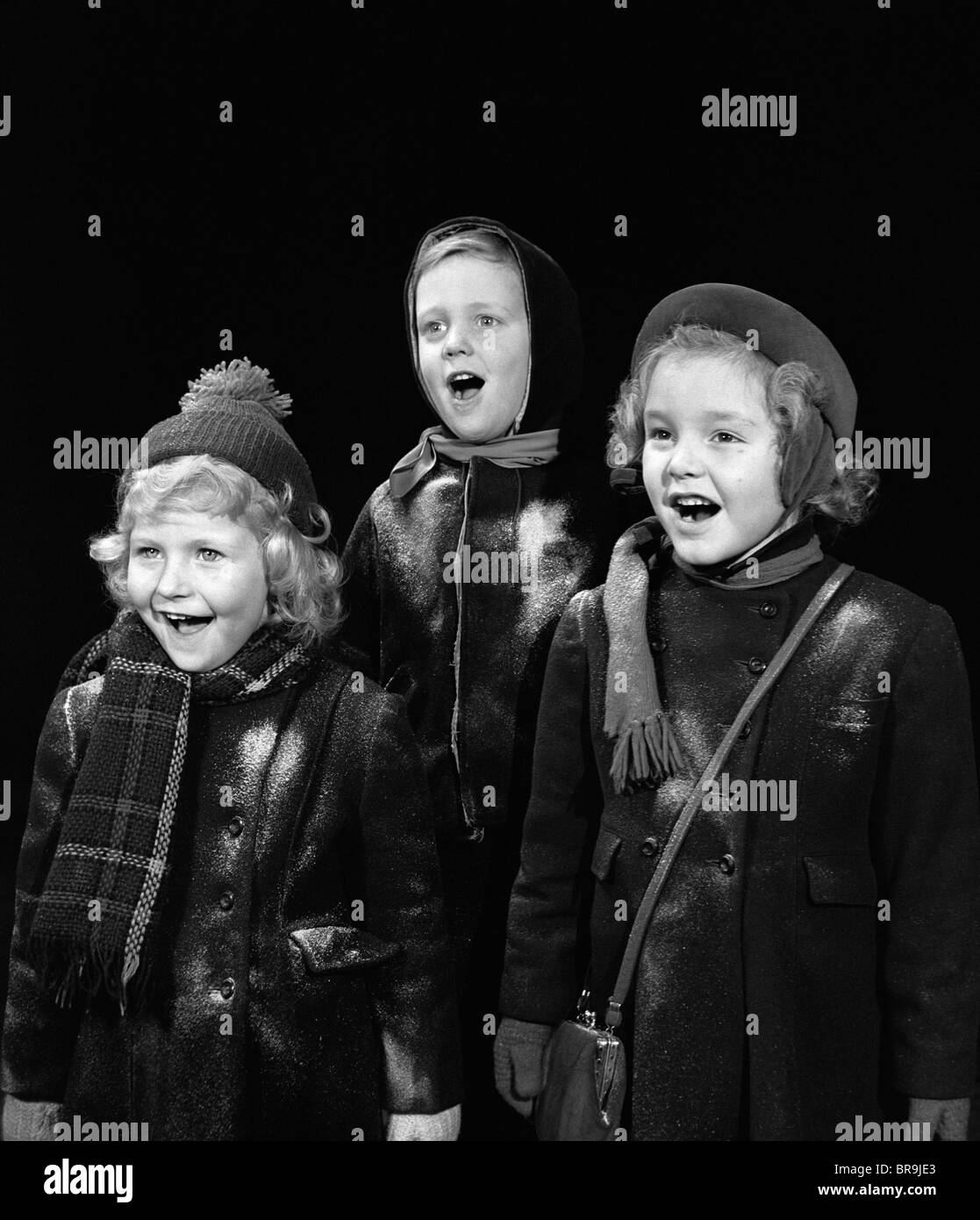 Old time christmas singing hi-res stock photography and images - Alamy